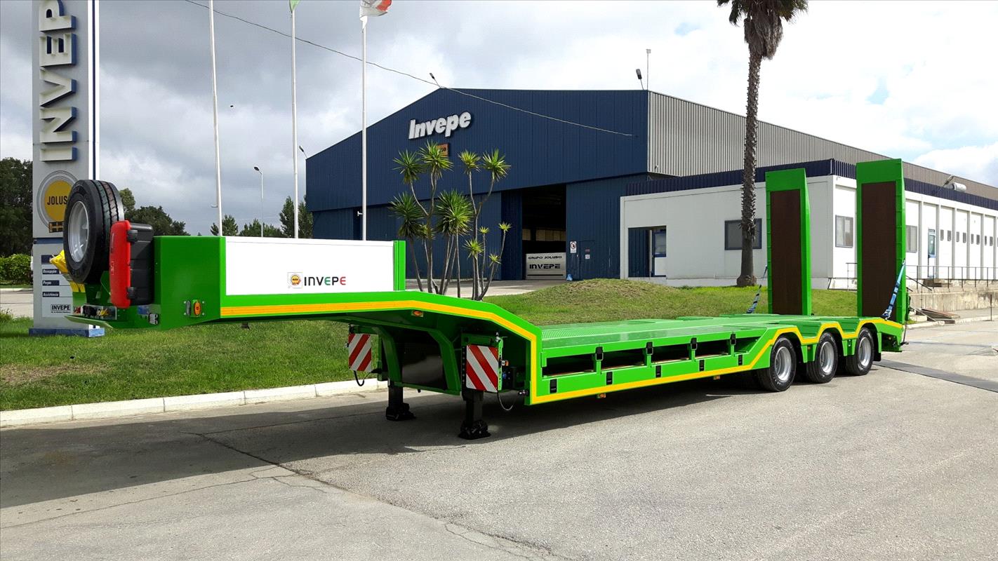 SEMI-REBOQUE - Produtos - JOLUSO